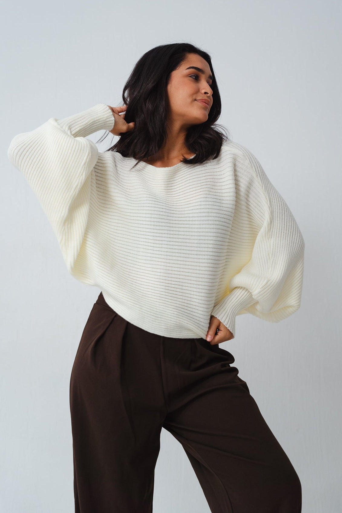 Off white Flutterfly pullover – Elan